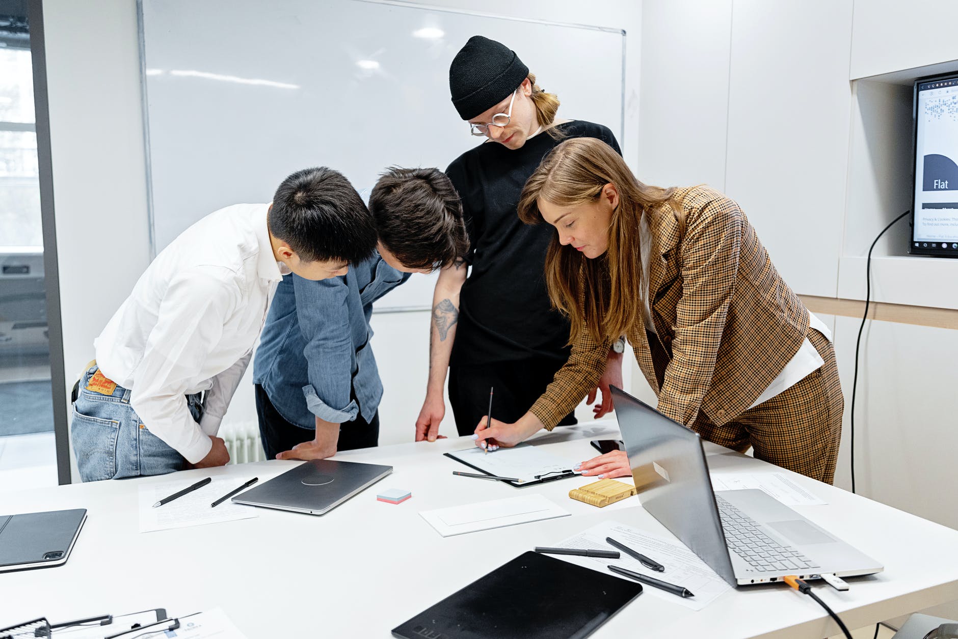 Roles and Responsibilities of a Salesforce Team - General Imaging ...